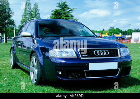 Blue Audi RS6 AVANT parked at night on country road Stock Photo - Alamy