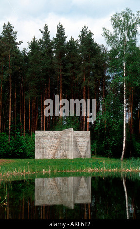 Sol LeWitt, Double Negative Pyramid, Europa-Park, Vilnius, Lithuania ...