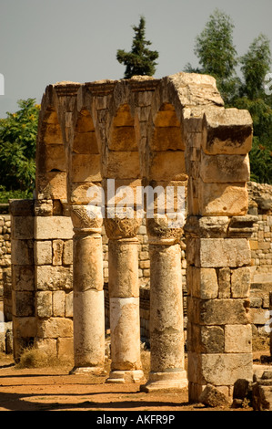Arches and pillars in Anjar Castle Stock Photo - Alamy