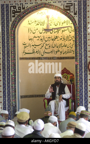Imam leads prayers and devotion at Luton Mosque Bedfordshire UK Stock ...