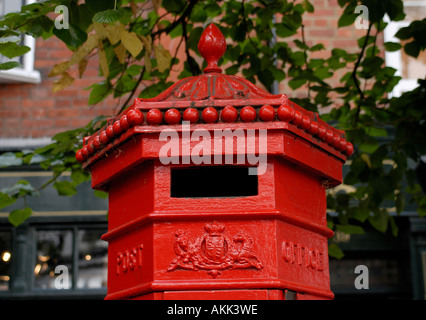 Hexagonal victorian post office mail box The Pantiles Royal Tunbridge ...