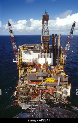 Beryl Bravo North Sea Production Platform Stock Photo - Alamy