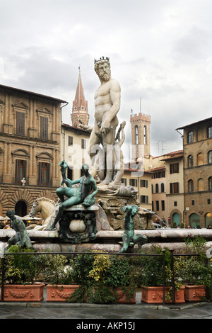 Florence, Neptune Fountain, La Signoria square, Piazza della Signoria ...