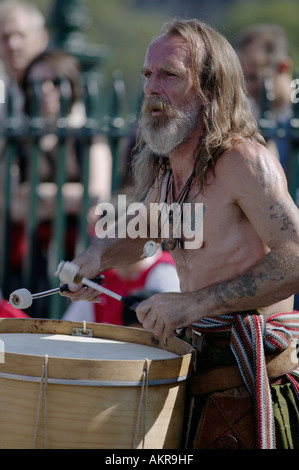 Tu-Bardh Stormcrow Wilson, Street Performer, Tribal Group Clanadonia ...