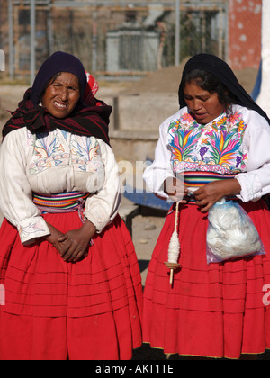 Native Aymara women,Altiplano, Andes,Bolivia Stock Photo - Alamy