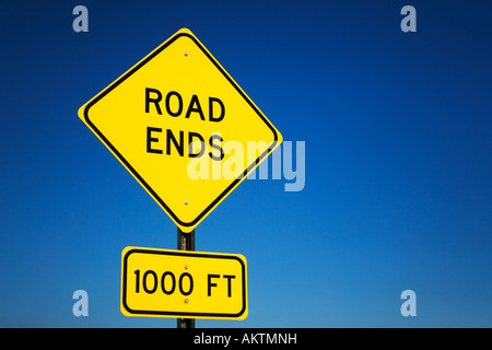 Road Ends sign Stock Photo - Alamy