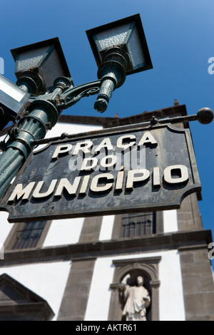 Square in Funchal, Madeira Stock Photo - Alamy