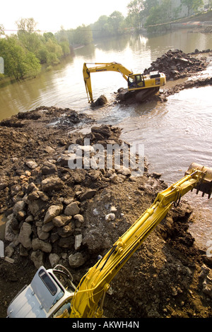 Industrial Construction Equipment at Work in the Green River Valley ...
