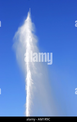 Captain Cook Memorial Fountain, Canberra, Australia Stock Photo - Alamy