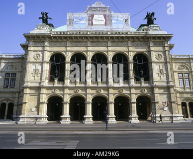 travel in Vienna Stock Photo - Alamy