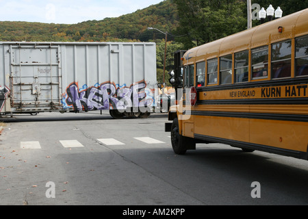 School bus at railroad crossing Stock Photo - Alamy