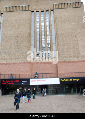 Turbine Hall entrance to Tate Modern museum and art gallery, south bank ...