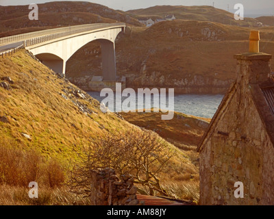 Scalpay Bridge, linking Harris to the island of Scalpay, Outer Hebrides ...
