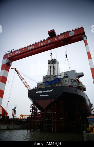 Crane Shipbuilding Ha Long Ship Yard North Vietnam Asia Stock Photo - Alamy
