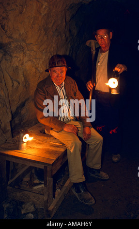 Vertical mine shaft of the Old Timers Mine in Coober Pedy, South ...