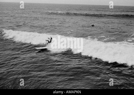 Surfer falling off Stock Photo: 95157650 - Alamy