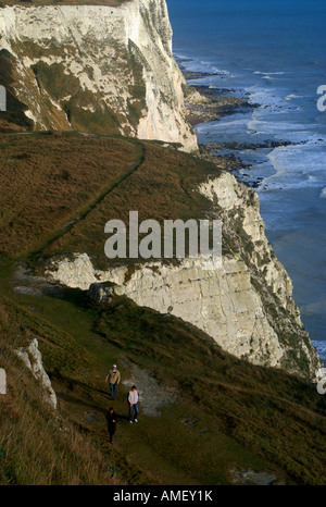 Walking the white cliffs of Dover Stock Photo - Alamy