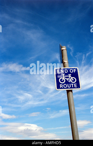 Cycle path end sign Stock Photo - Alamy
