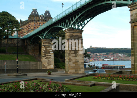Spa Bridge Scarborough Stock Photo - Alamy