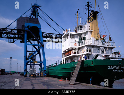 UK Scotland Grangemouth Container Terminal Stock Photo - Alamy