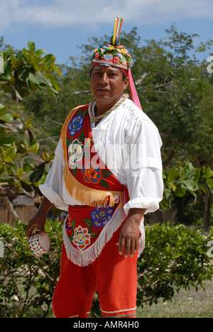 A traditional Totonac Volador Flyer Stock Photo - Alamy