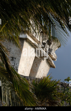 Templo del Dios Descendente, Tulum Maya archaeological site, Tulum ...