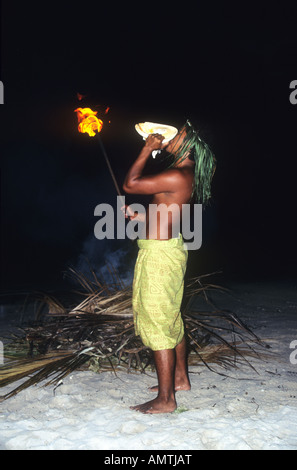 Traditional Fire Dance in Samoa Stock Photo - Alamy