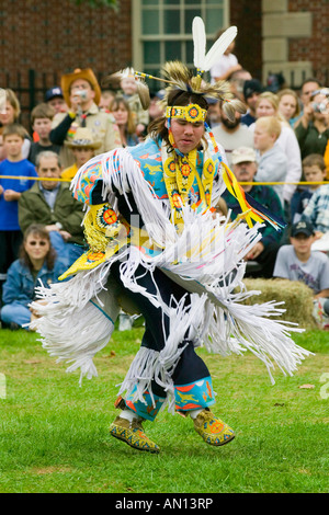 Native American Festival smoke dance competition Saratoga Springs New ...