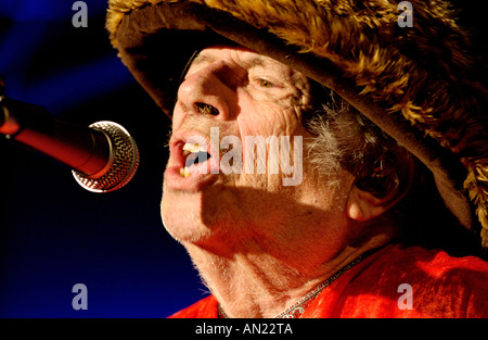 Veteran Jazz singer George Melly performing at the annual Jazz Festival ...