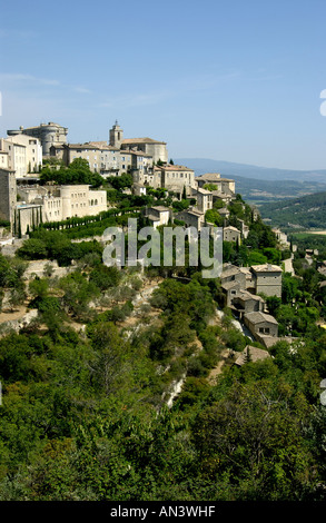 Provence, France. View of Gordes, a small medieval town in Provence ...