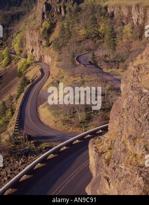 Rowena Loops on Historic Columbia River Highway, Mayer State Park ...