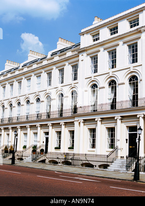 Regency houses in Regents Park London UK Stock Photo - Alamy