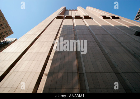 33 Thomas Street or Long Lines Building is a windowless skyscraper ...