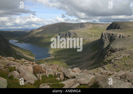 Loch Avon & Beinn Mheadhoin, Cairngorm National Park, Aviemore ...