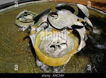 Sydney Herald Square, tank stream fountains,commemoratives sculptures ...