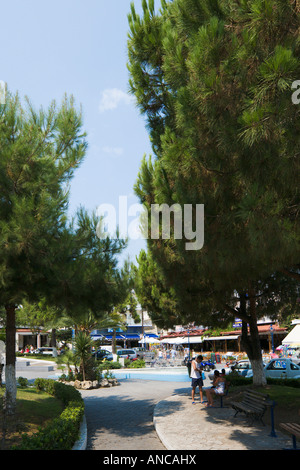 Town Square, Hanioti, Kassandra Peninsula, Halkidiki, Greece Stock ...