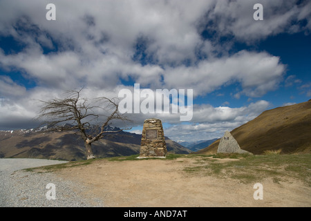 Crown Range summit - New Zealand Stock Photo - Alamy