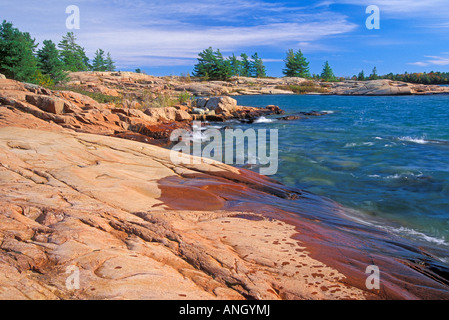 Precambrian Shield rock on the Chikanishing Trail along Georgian Bay ...