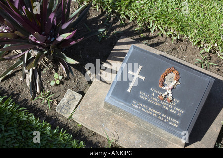 British War Cemetary, Bridge On The River Kwai , Kanchanaburi, Thailand ...