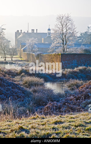 Picturesque winter snow scene of the Elizabethan manor house at Siston ...