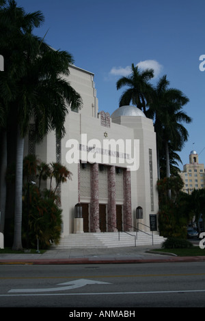 Temple Emanu-El, a Jewish synagogue in Miami Beach, Florida, USA Stock ...