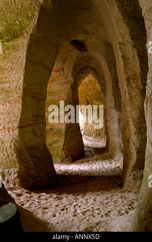 The sandstone caves of Piusa Stock Photo - Alamy