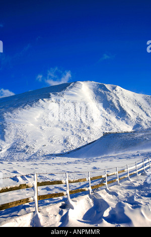 Winter snow covering Mam Tor from Hope Valley Peak District National ...