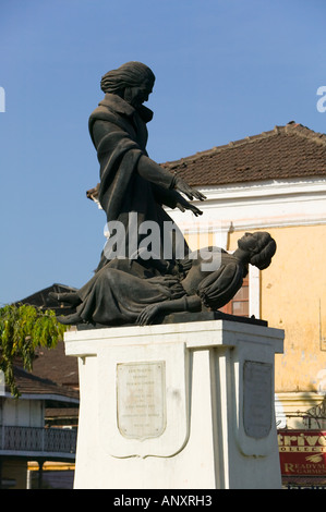 Statue of Abbe Faria, Panaji, Goa, India Stock Photo - Alamy