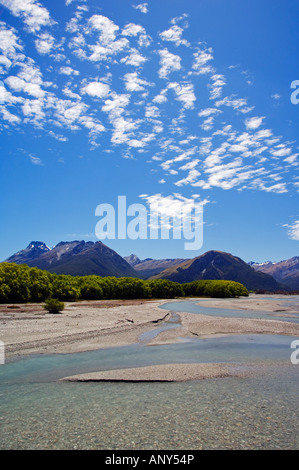 Mountains in Mt Aspiring NP, New Zealand Stock Photo - Alamy