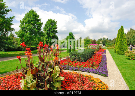 walk in the beautiful regents park in london,uk Stock Photo - Alamy