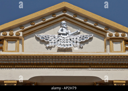 zorastrian farohar parsi symbol Stock Photo - Alamy