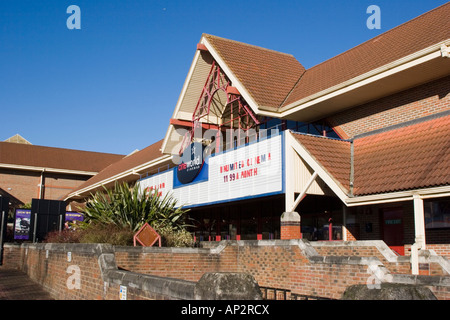 The Cineworld cinema on the Shaw Ridge retail park in West Swindon ...