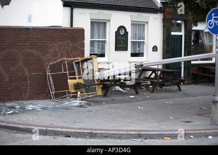The cherry picker crane that collapsed onto a car outside the ...