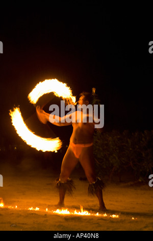 Polynesian Fire Dance Show, Bora Bora Nui Resort & Spa, Bora Bora ...